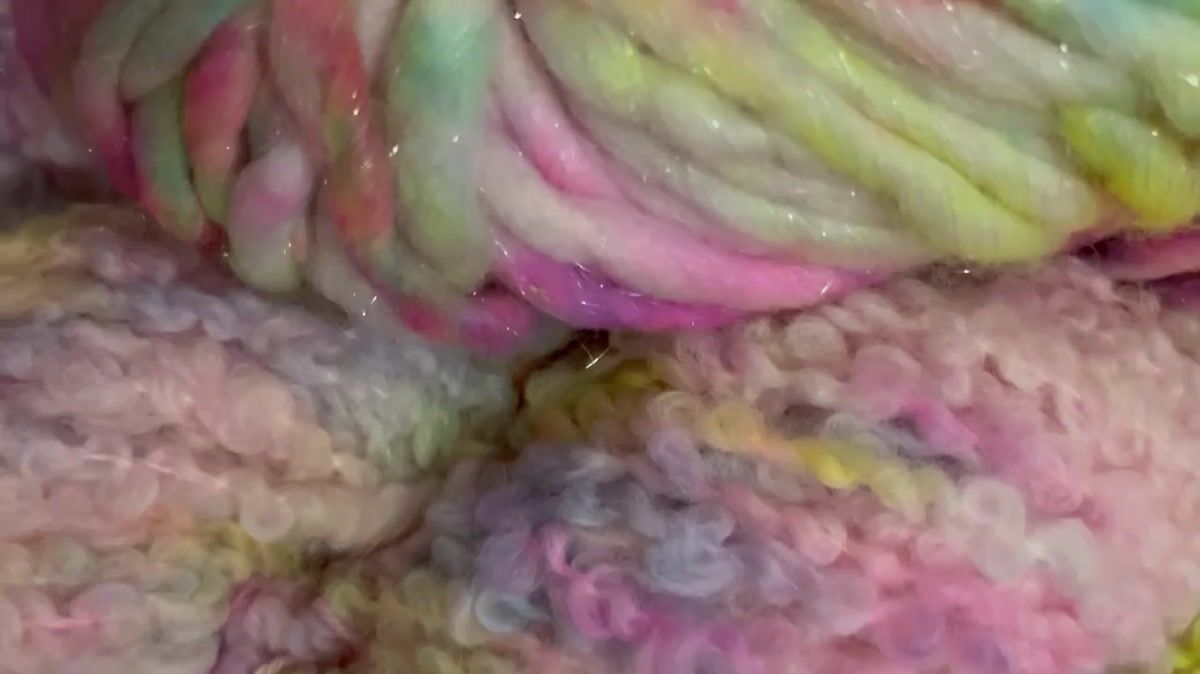 Hand Dyed Yarn | LiLi Loops